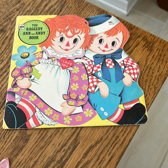 golden press | Other | Vintage The Raggedy Ann And Andy Book By Jan ...
